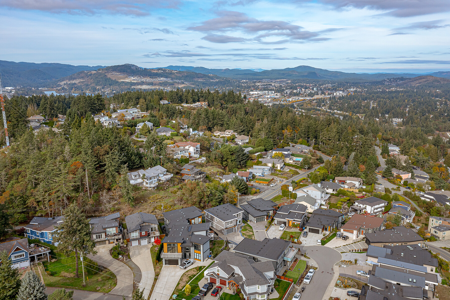 3389 Robson Pl - Multimedia Showcase